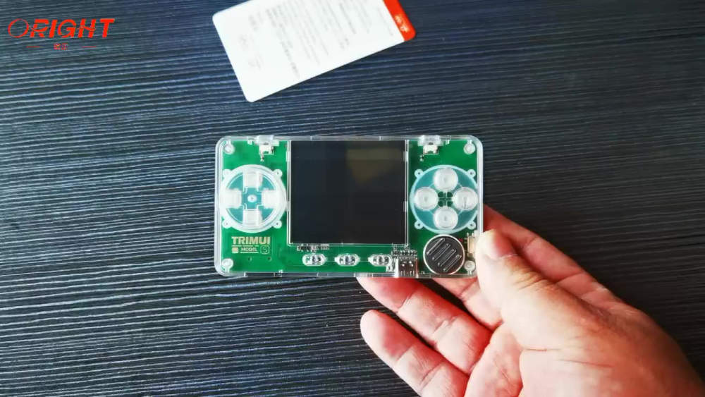 The Trimui Model S Is An Unusual Little Gadget