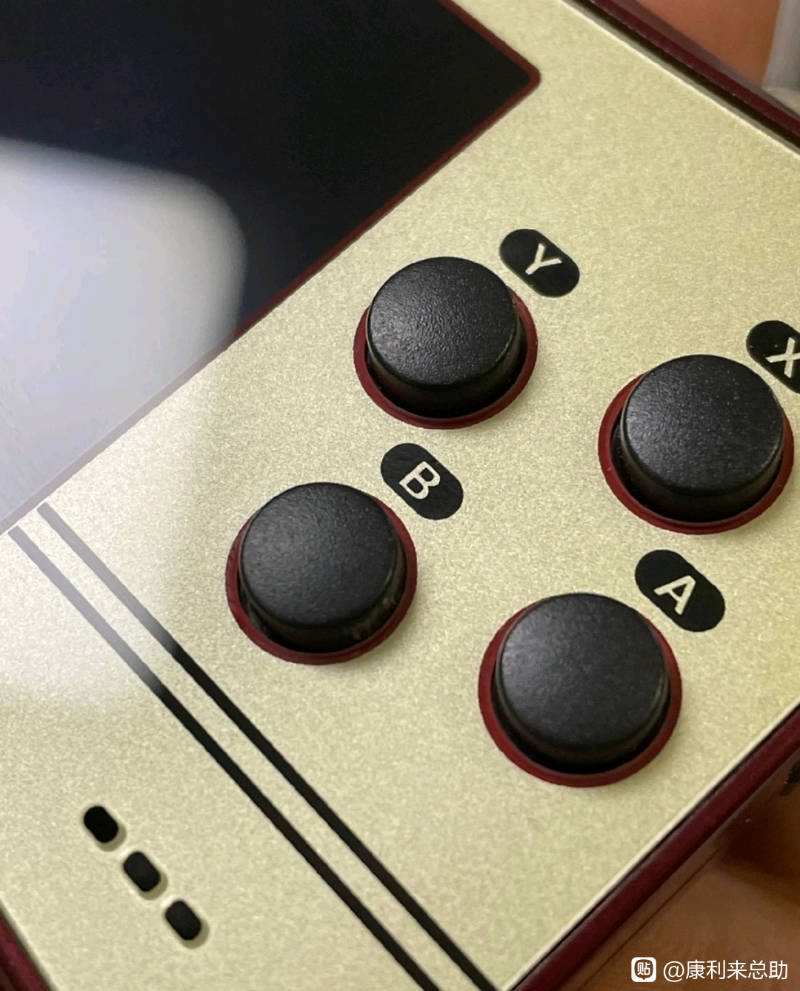 The Anbernic RG300X Pokes At Your Game Boy Micro Nostalgia